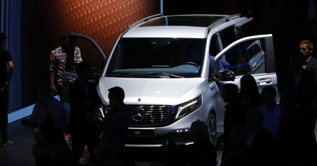 Mercedes-Benz Introduces VAN.EA: Innovative Scalable Architecture for ...